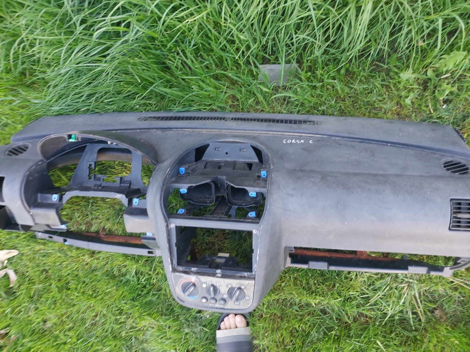 kontrolna tabla opel corsa c