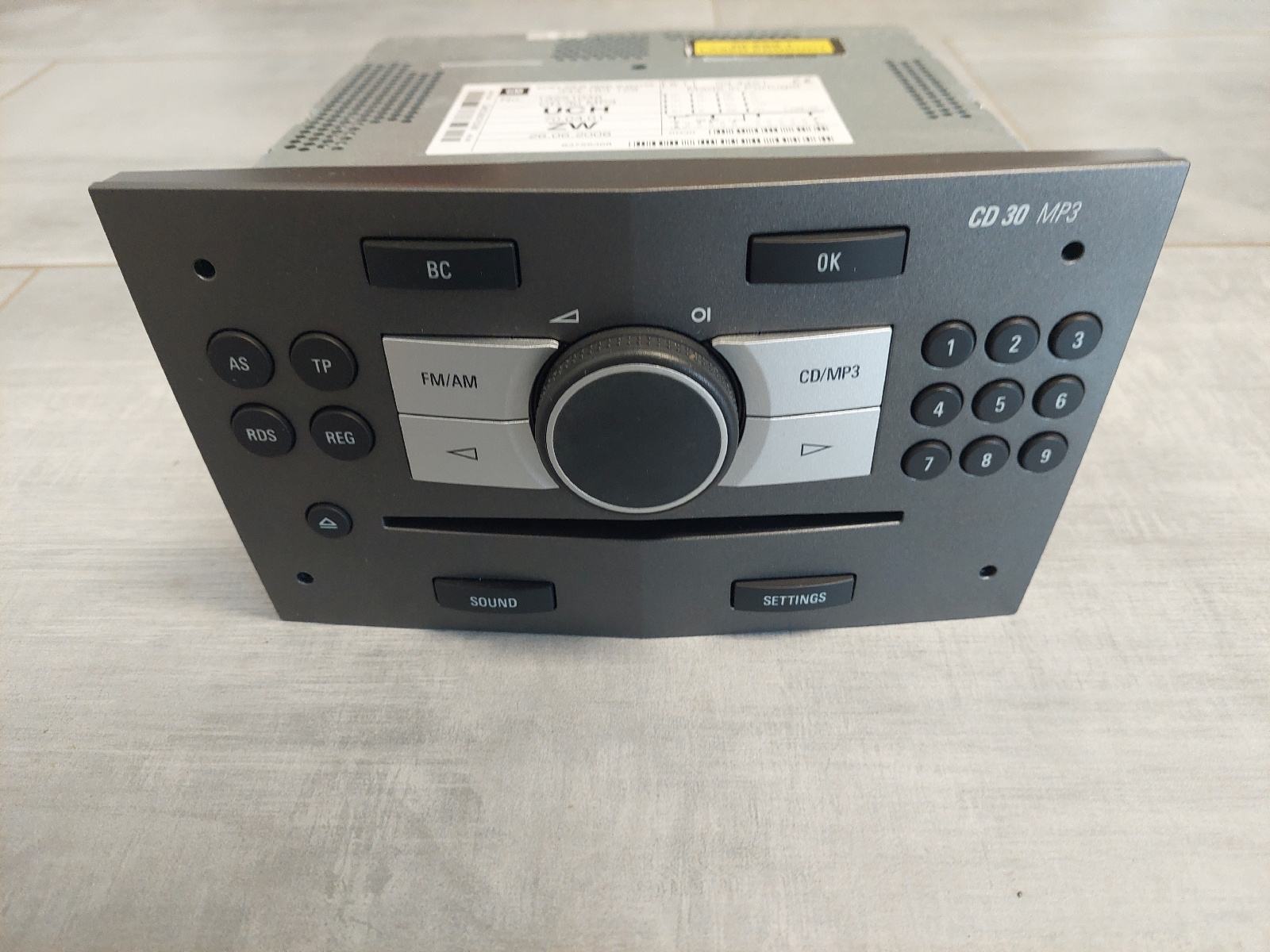 Opel radio CD30 MP3 Radio Delphi Grundig - Corsa, Meriva,Zafira, Astra