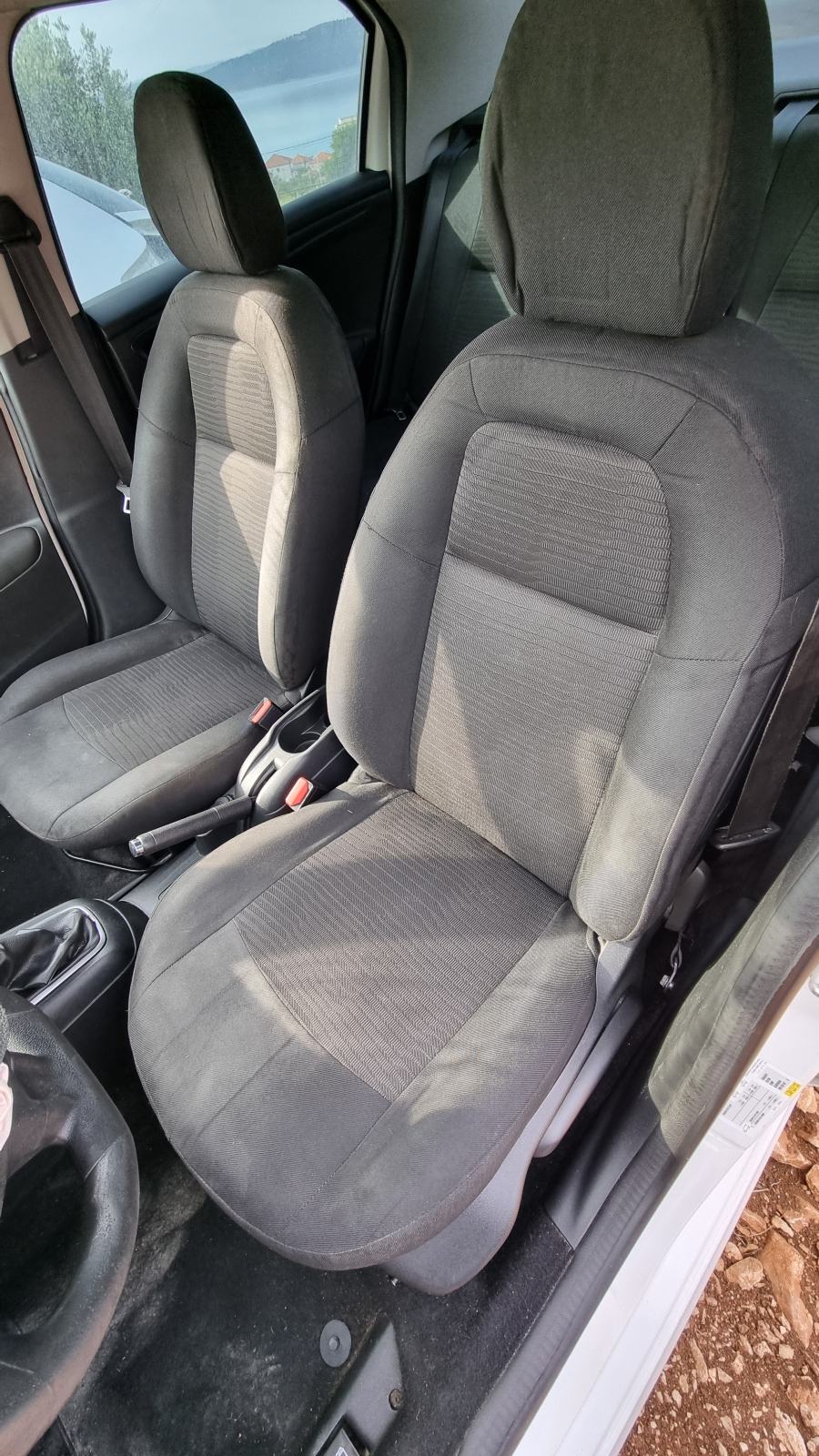 Peugeot 301 Citroen C-Elysse Sjedala