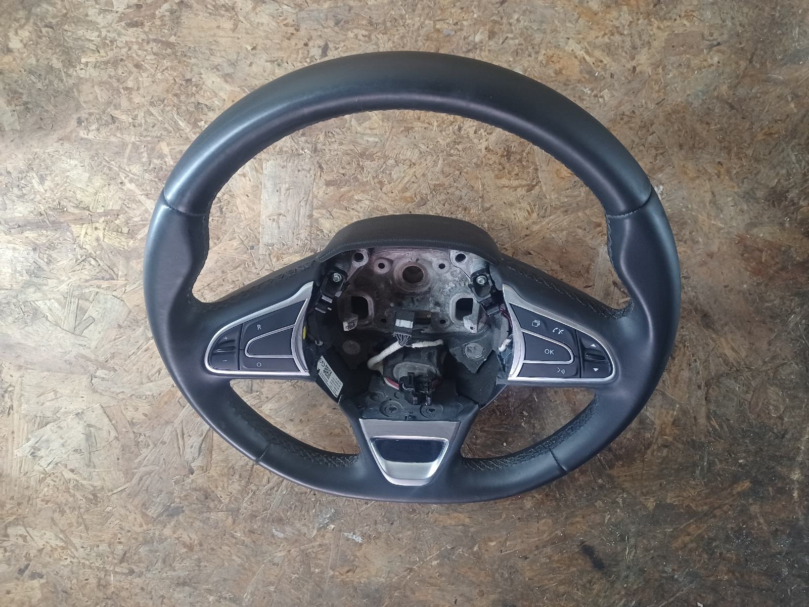 RENAULT KADJAR VOLAN