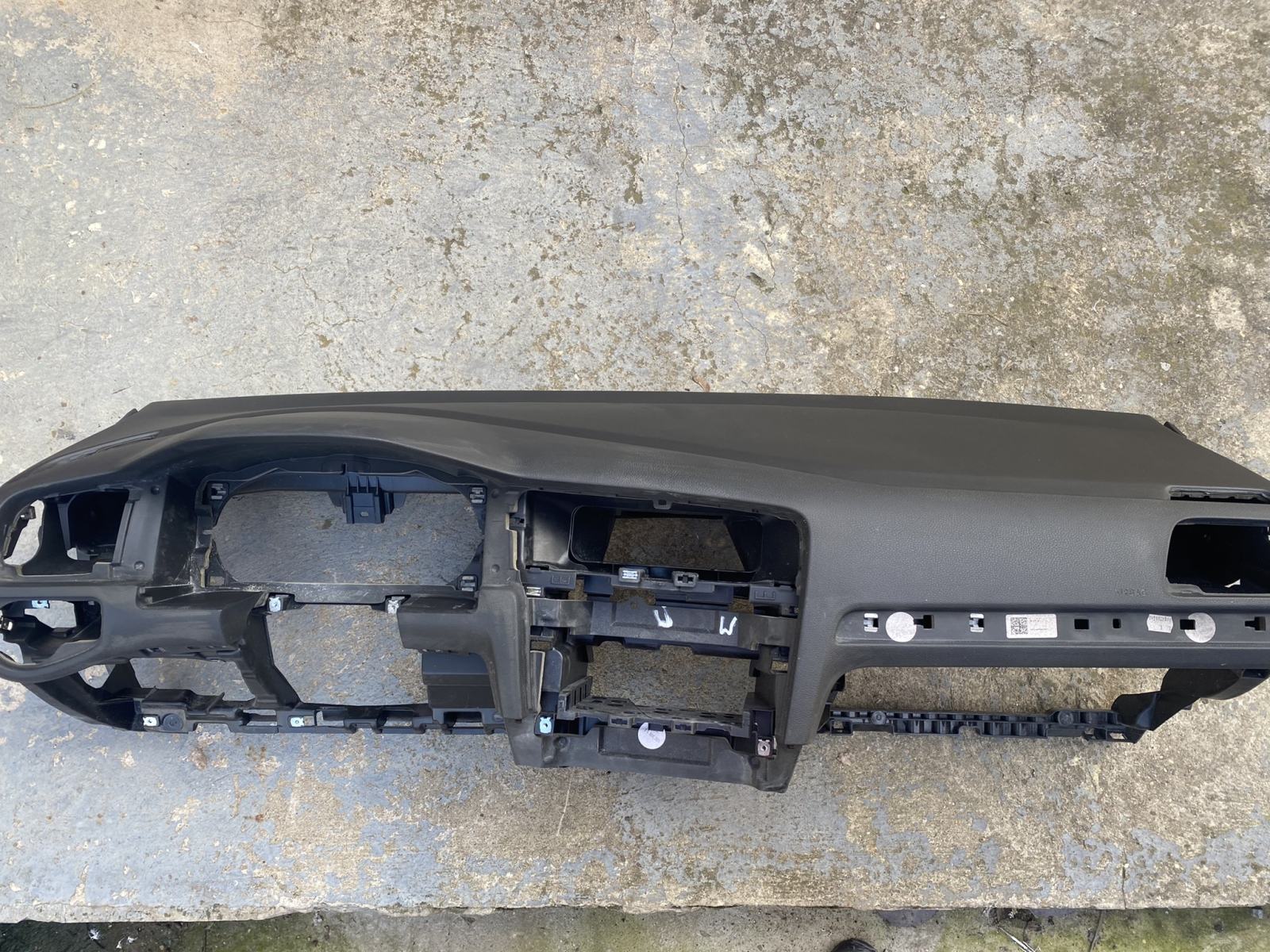 VW golf 7 tabla set