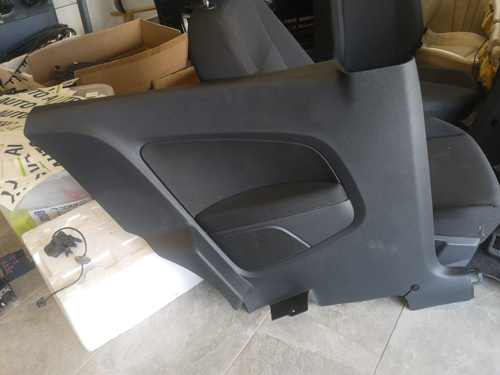 Vw Polo 6r zadnja lijeva bočna obloga tapacirung vrata 6R3867043