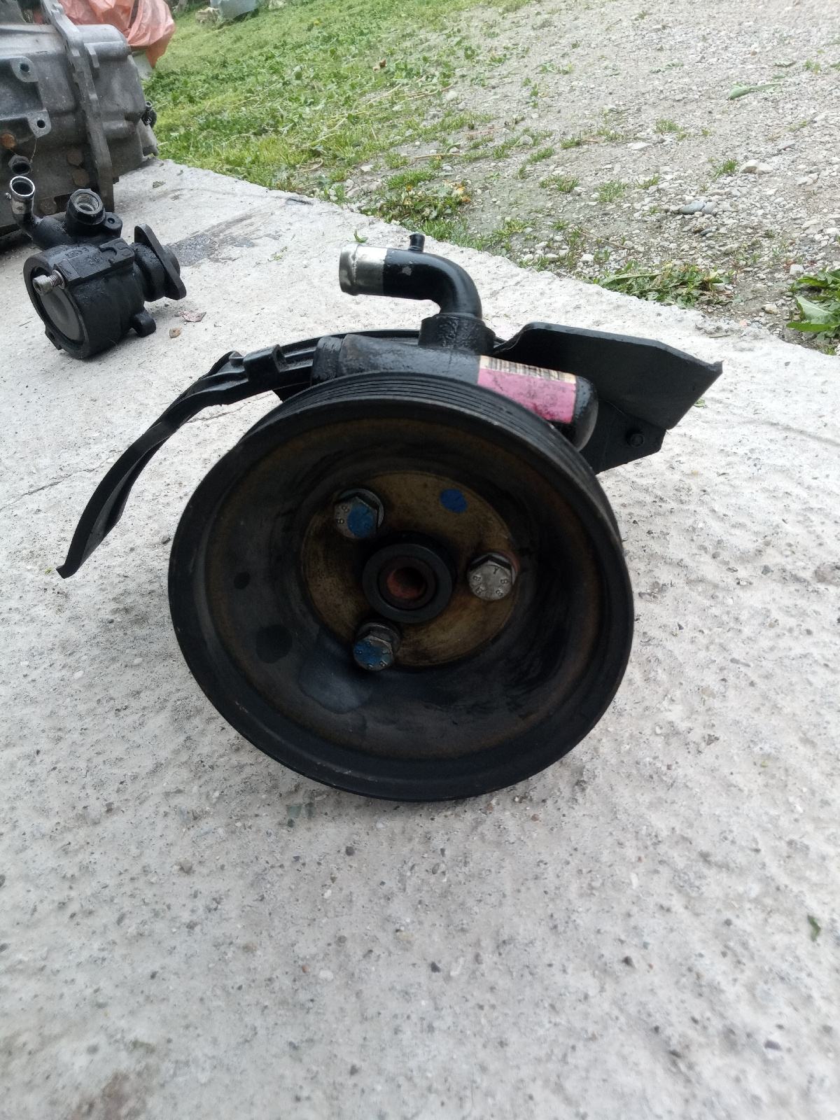 Alfa Romeo 147 156 GT 1.9jtd servo pumpa