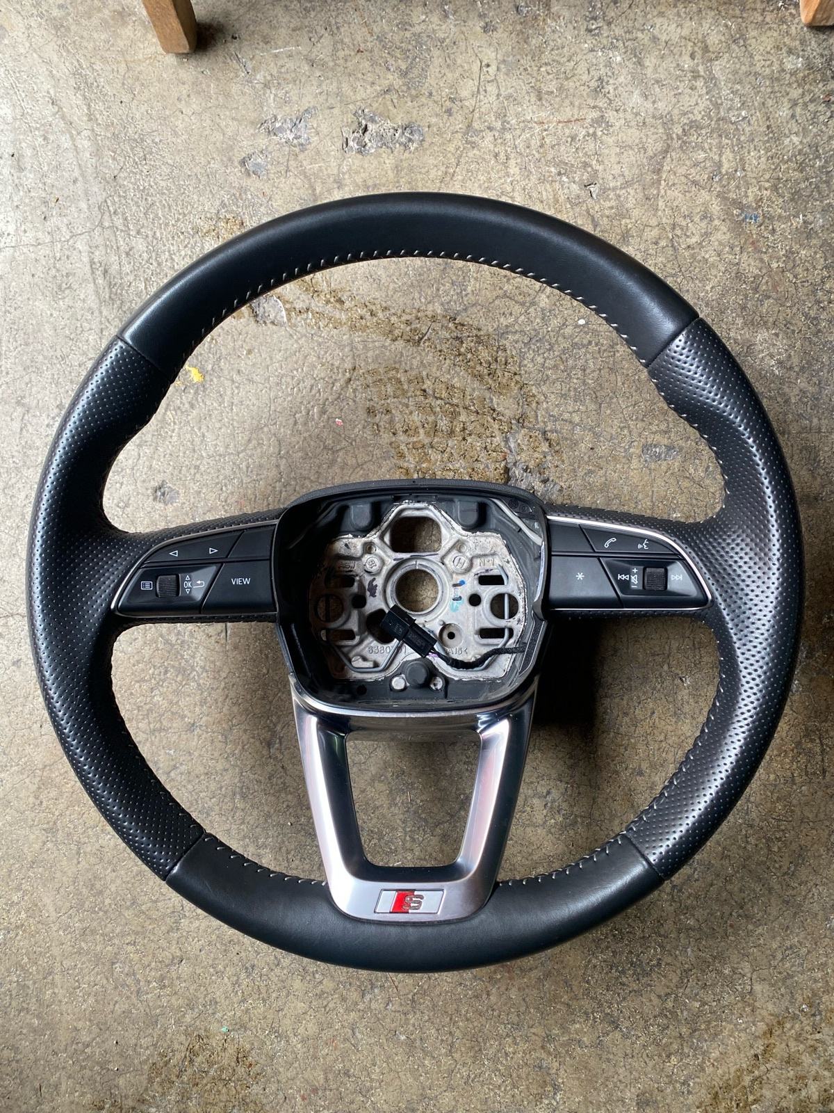 Audi Q3 volan S-line