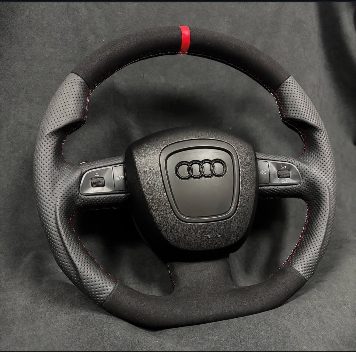 Audi volan A3 8P/ A4 B7/ A4 B8/ A5 8T/ TT 8J/ Q5 8R/ Q7 4L