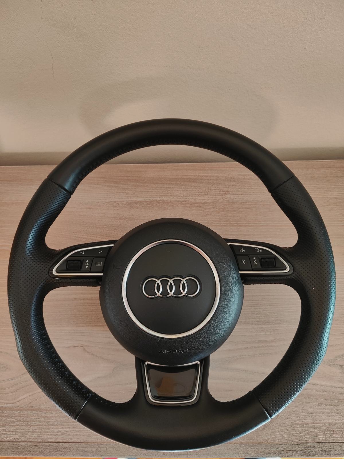 Audi volan