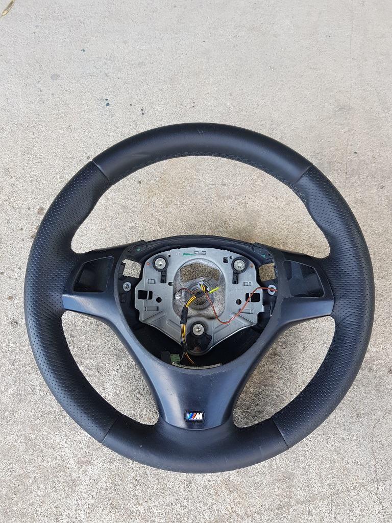 Bmw e90 e91 e92 e93 e87 M volan