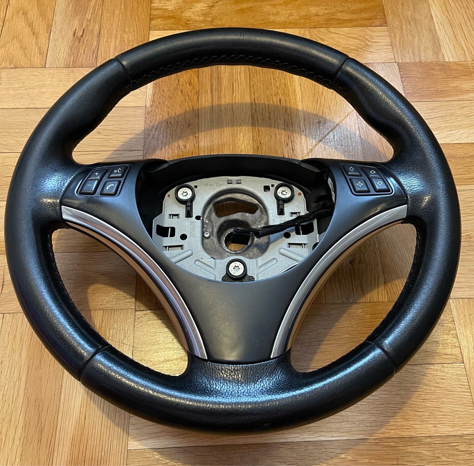 BMW volan E82 E81 E87 E88 E91 E92 E93