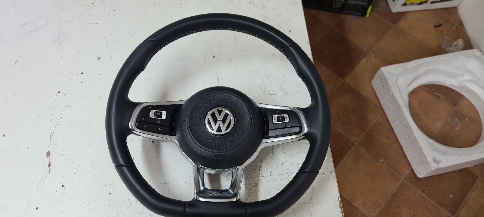 volan vw r-line, golf, passat, tiguan