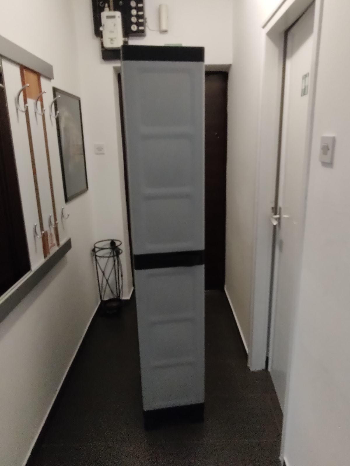 Garderobni PVC ornar