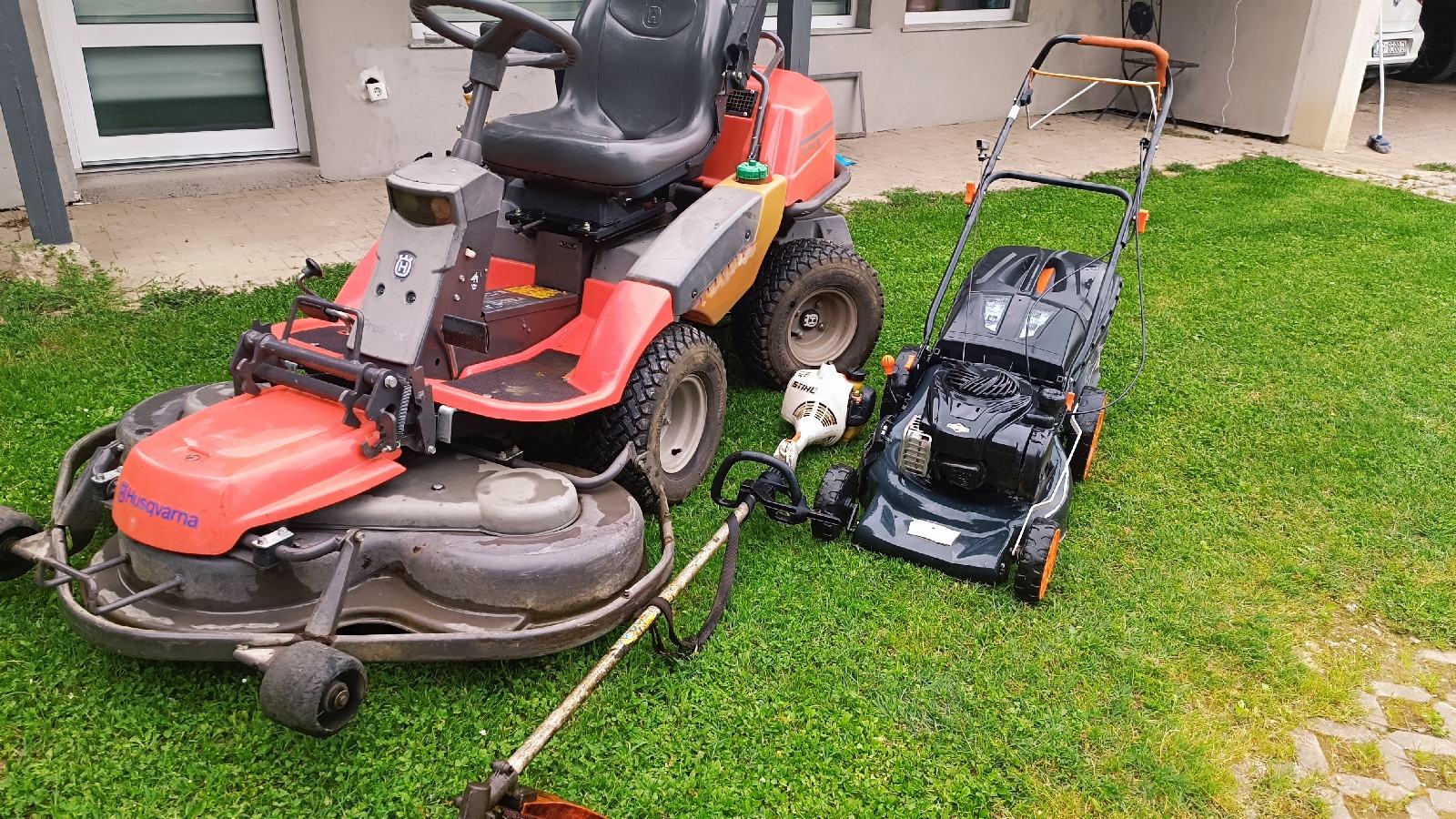 Košnja trave i održavanje zelenih površina