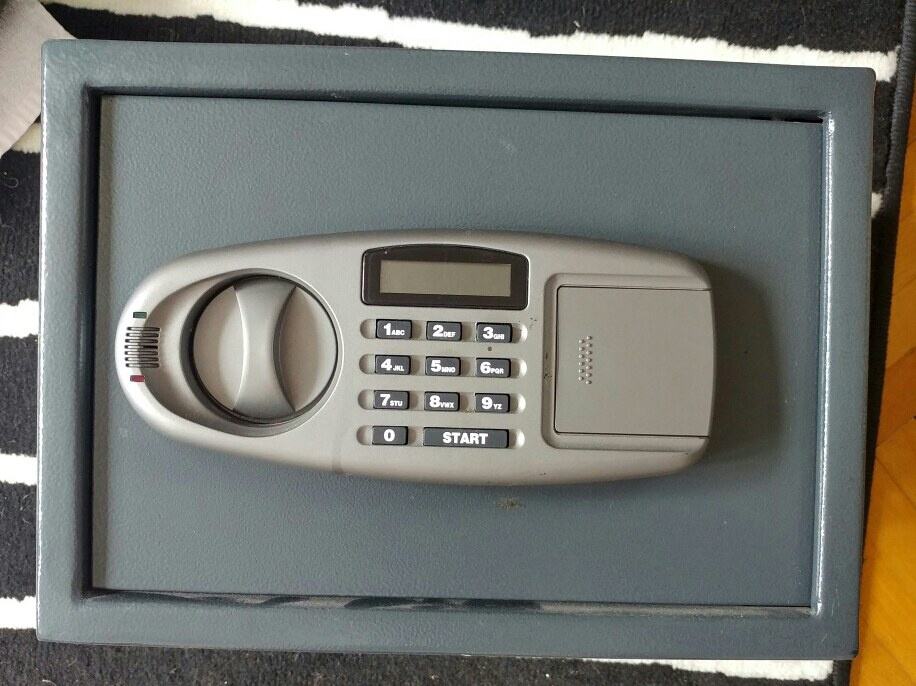Elektronički mini sef