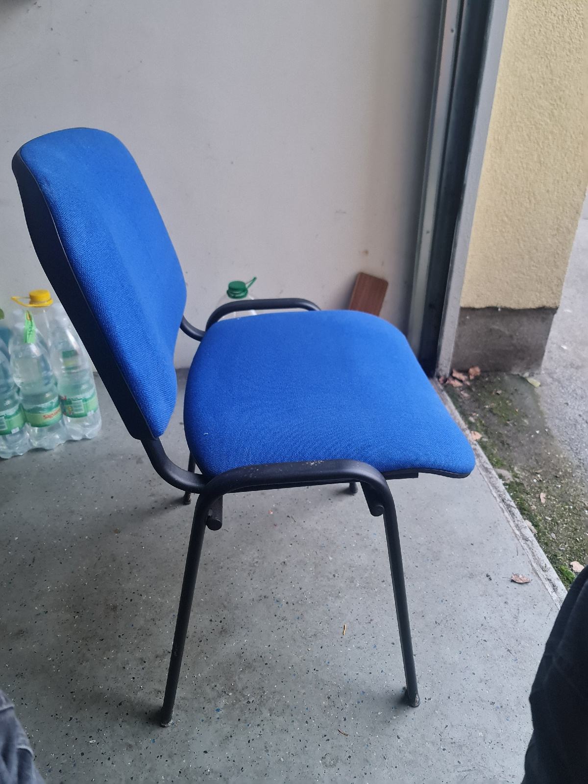 Konferencijski stolac