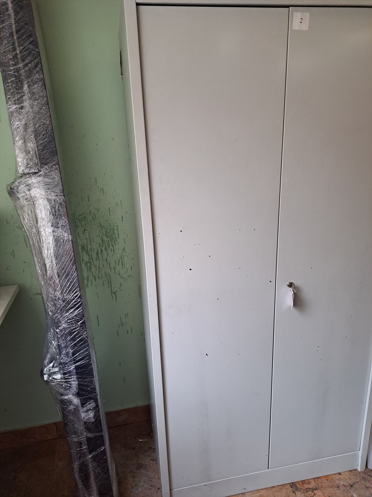 ARHIVSKI ORMARI 4 kom.