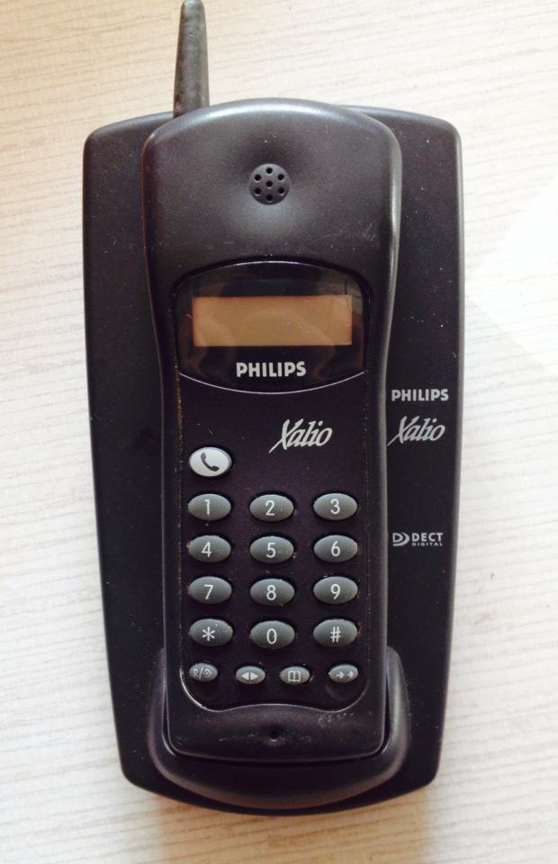 Philips Xalio bezzicni telefon