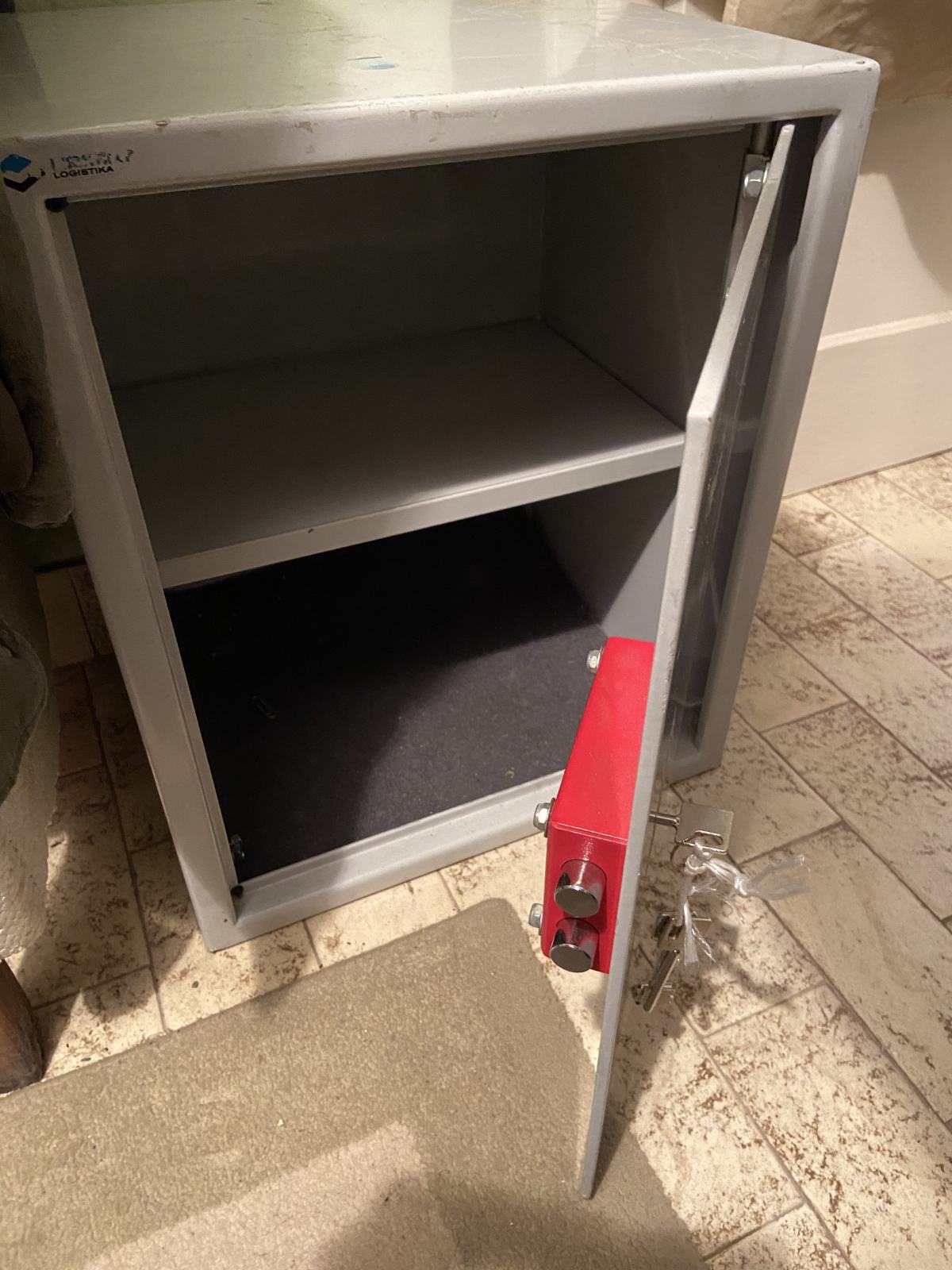 Sef Primat rd kasa sef za novac vrijednosti oruzje i municiju