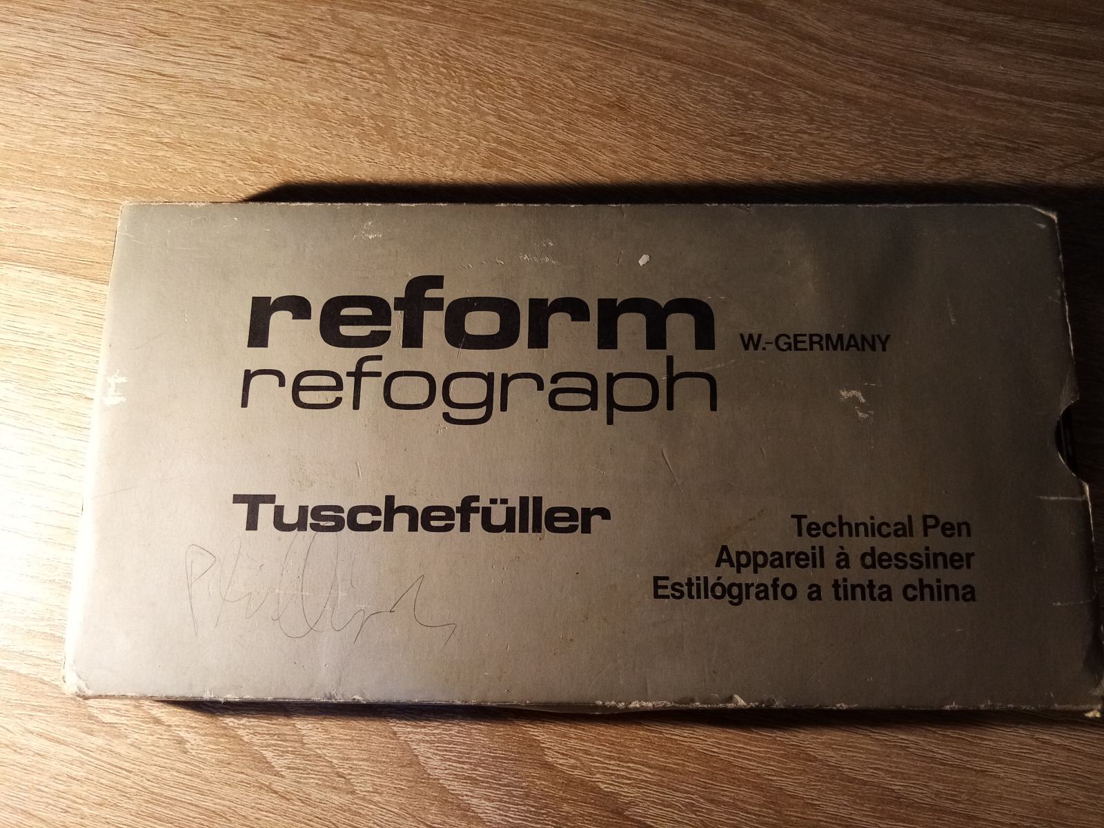 set pera za tehničko crtanje