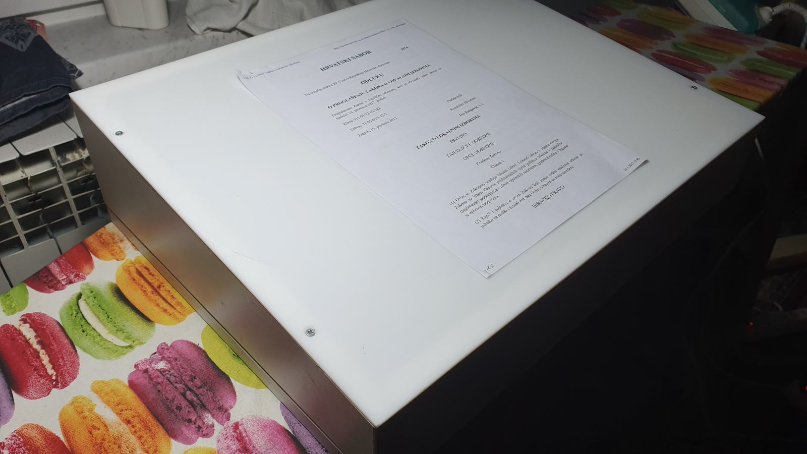 Svjetleća podloga za crtanje i precrtavanje