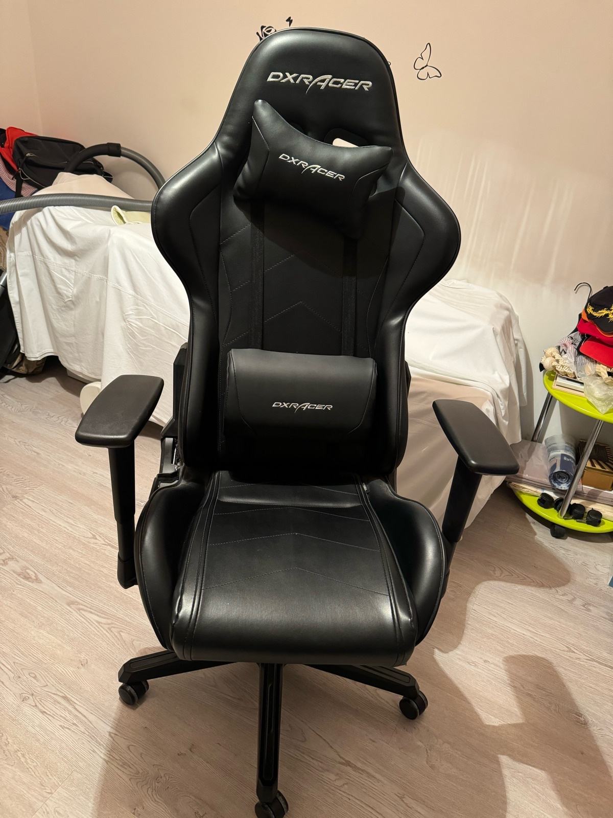 DXRacer Formula F08