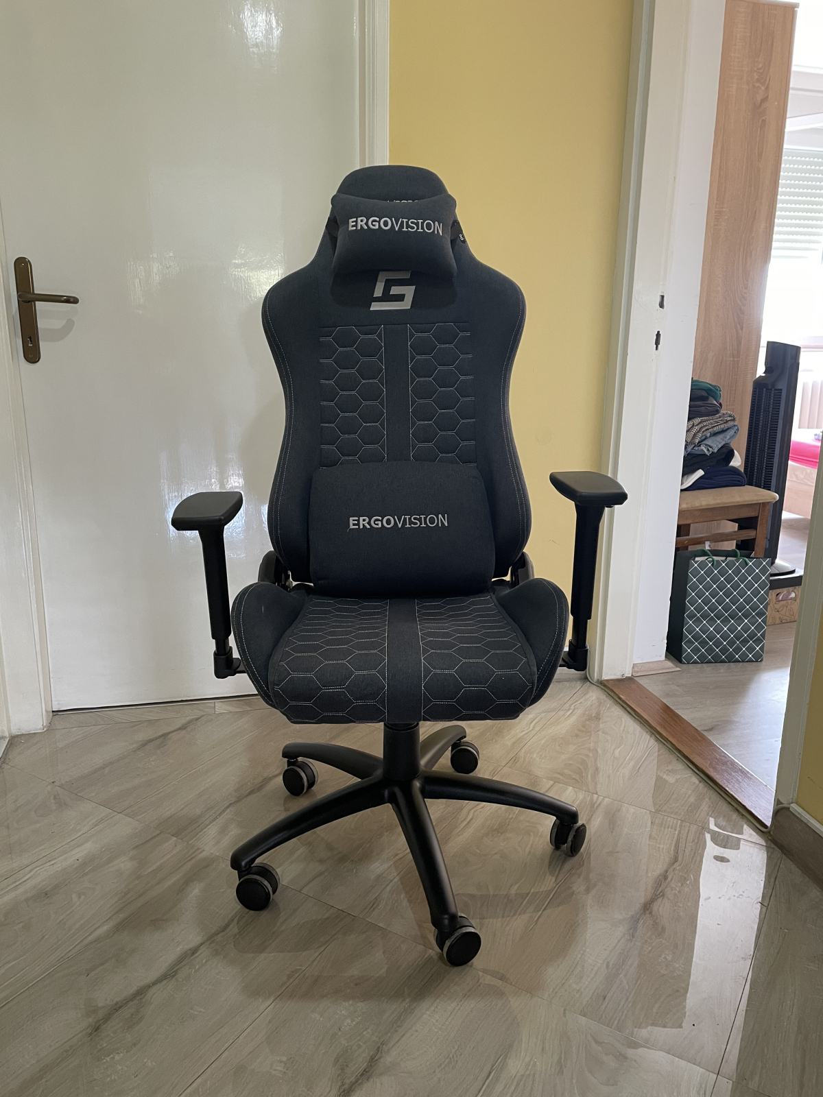 Ergonomska Uredska/Gaming Stolica Ergovision (Mikado)