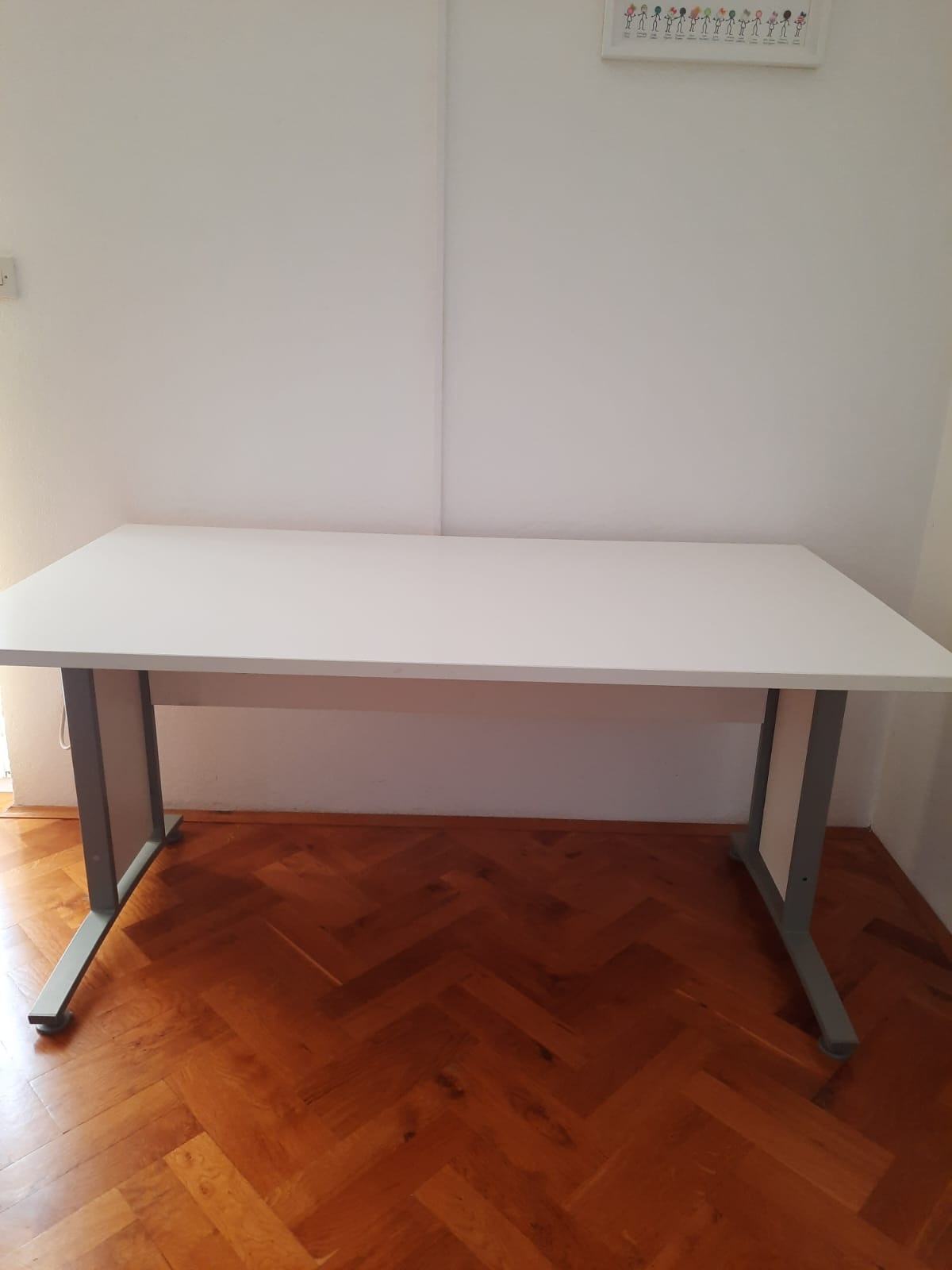 Uredski stol