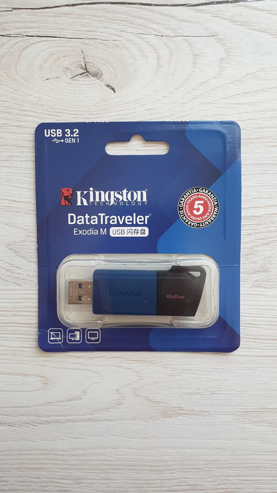 USB 64 GB Kingston