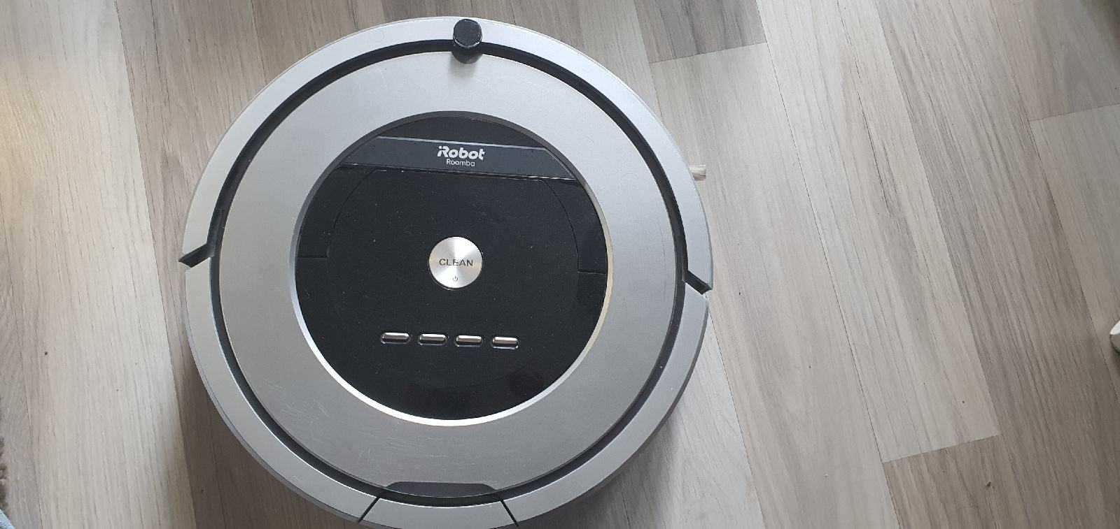 iRobot Roomba 886
