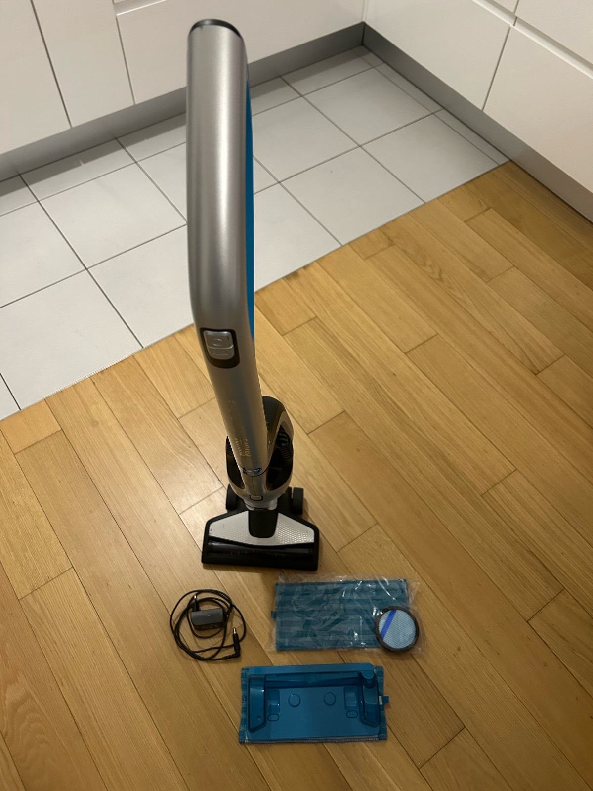 Philips FC6408 usisavač