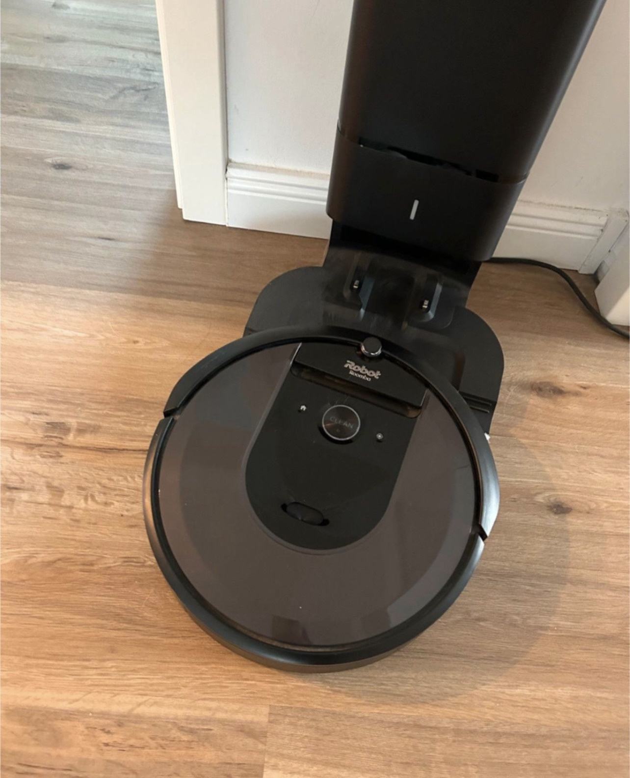 Roomba i7 plus+