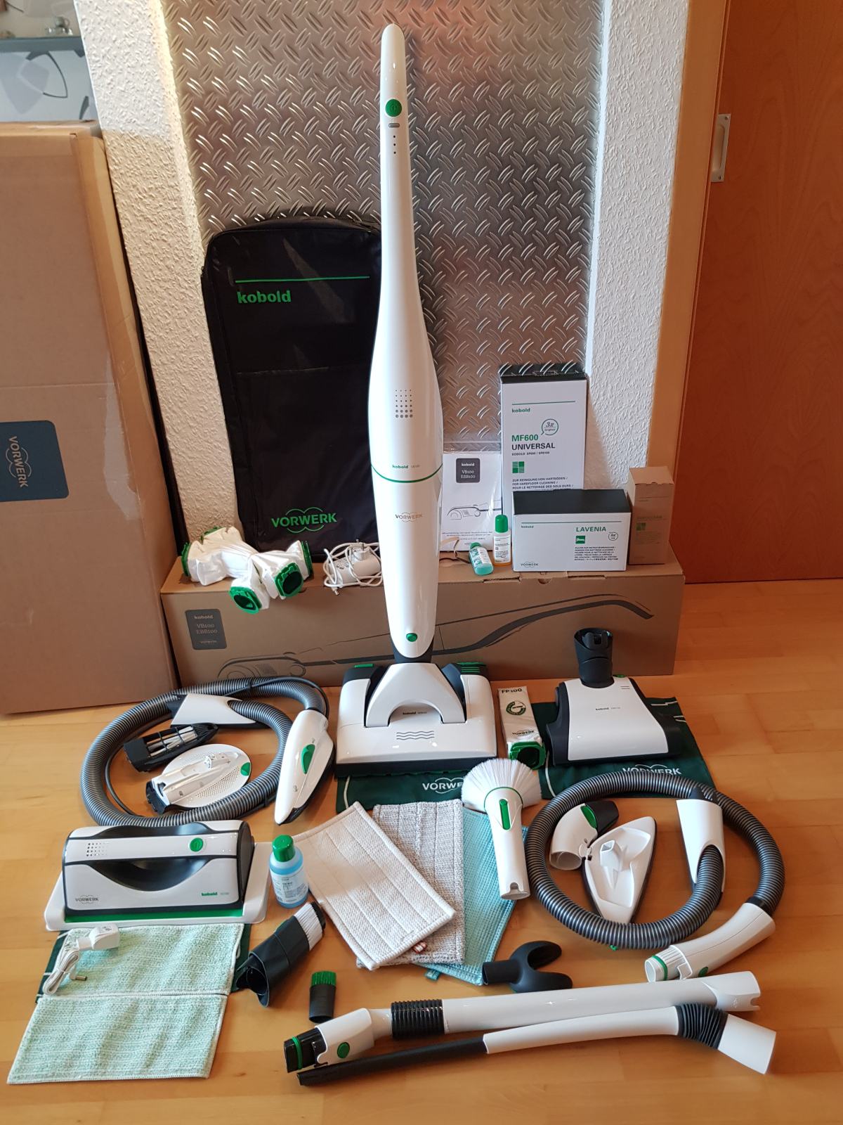 Vorwerk Profi Ambasador Set - Bezični usisavač EBB 100 sa priključcima
