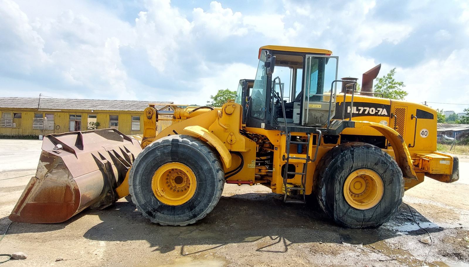 Hyundai HL770 7A utovarivač