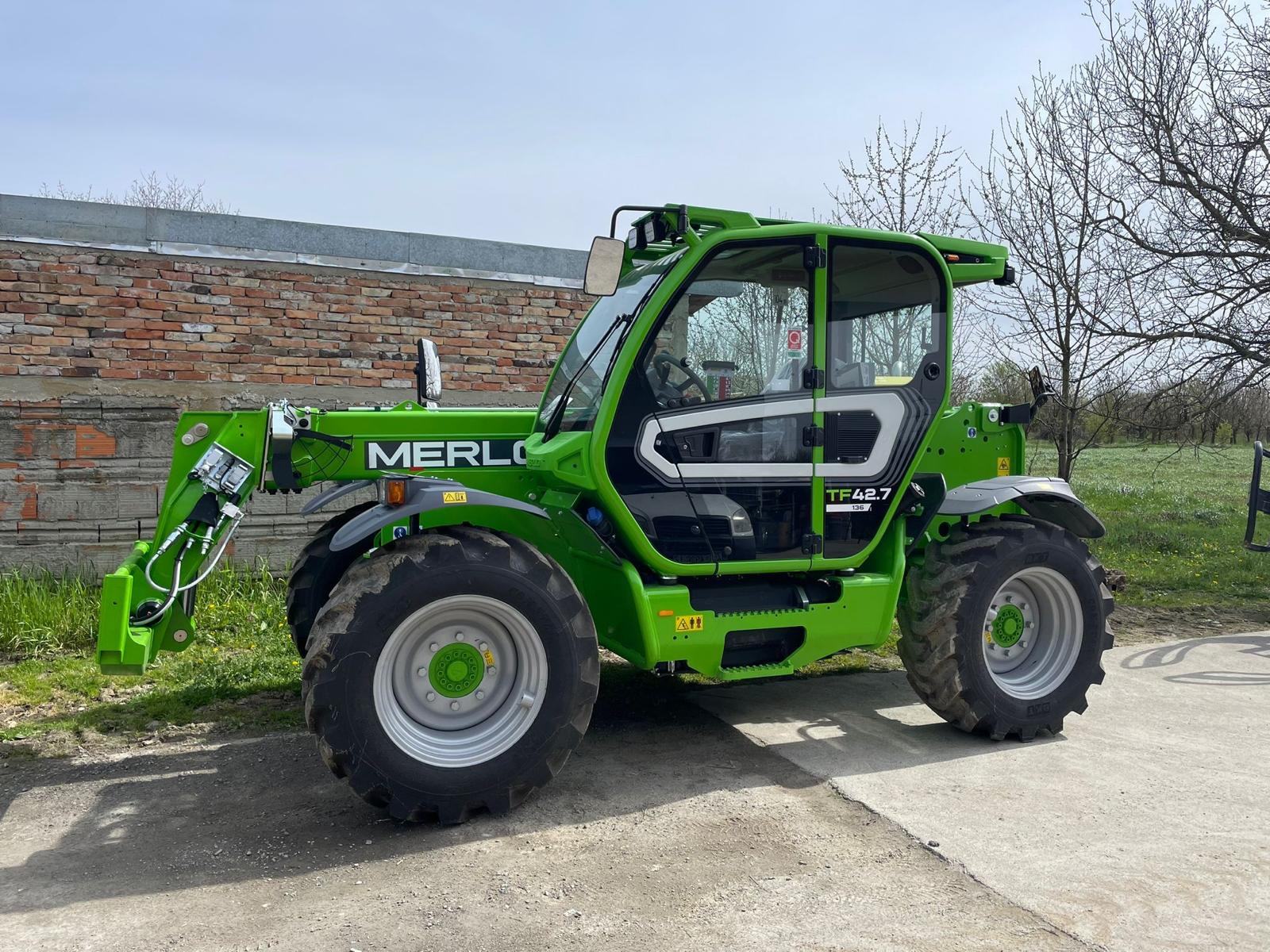 MERLO TF42.7 - novi teleskopski utovarivač - nosivost 4.2t na 7m