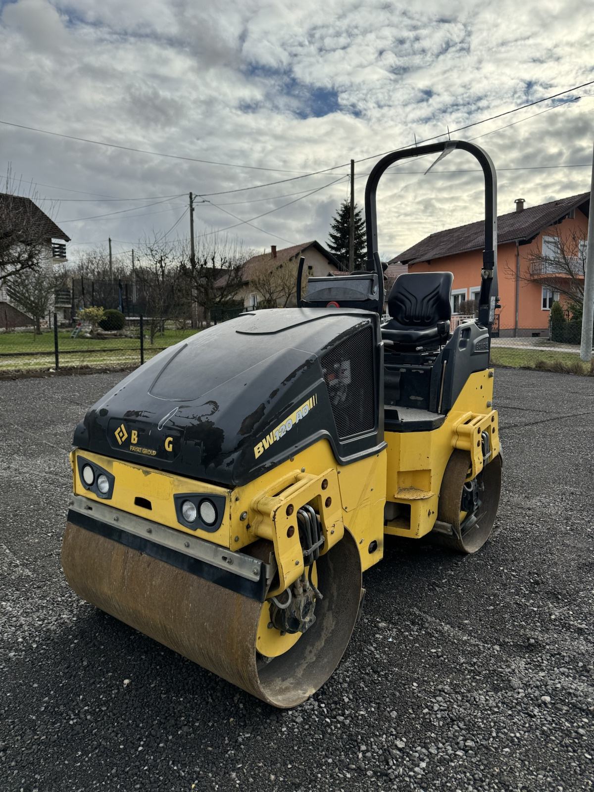 VALJAK BOMAG BW 120 AD-5