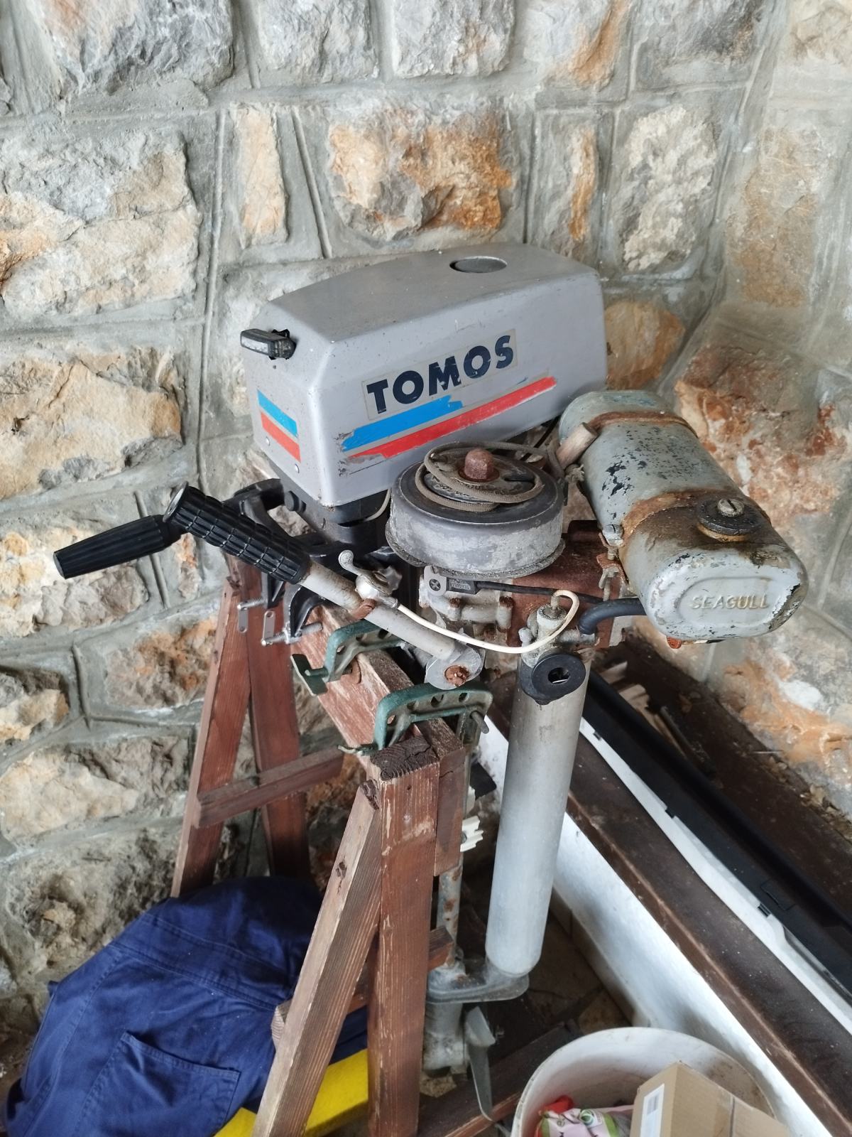 Dva motora - Seagull i Tomos