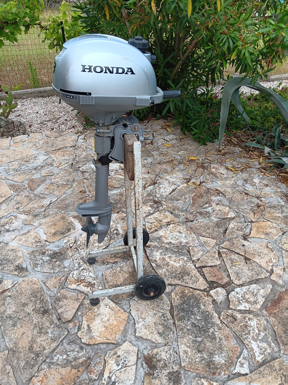 Honda 2,3 BF