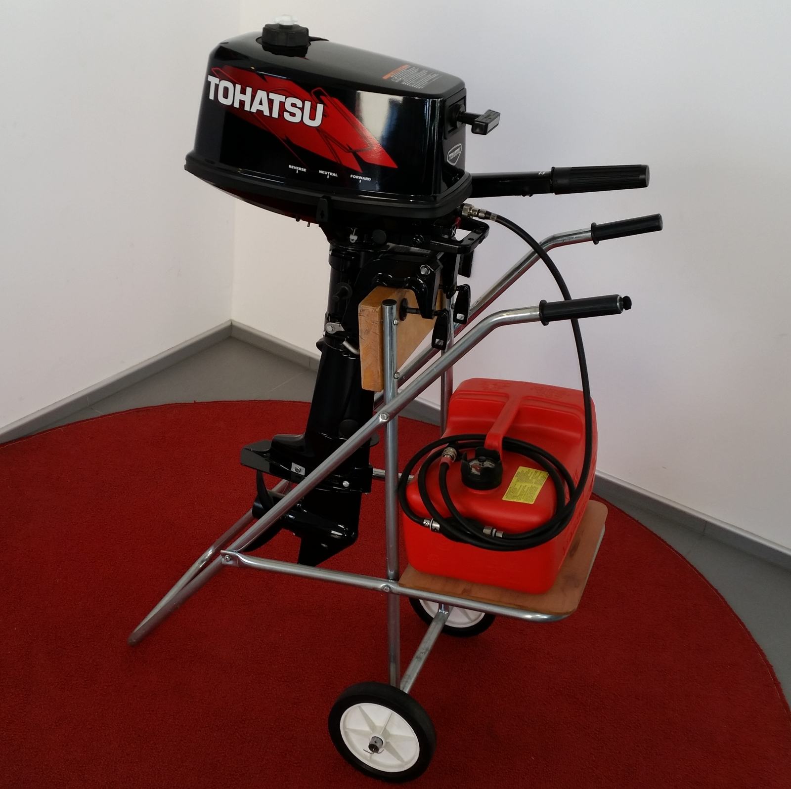 TOHATSU 5 Ks - 2 TAKTNI - KRATKA OSOVINA - AKCIJA!