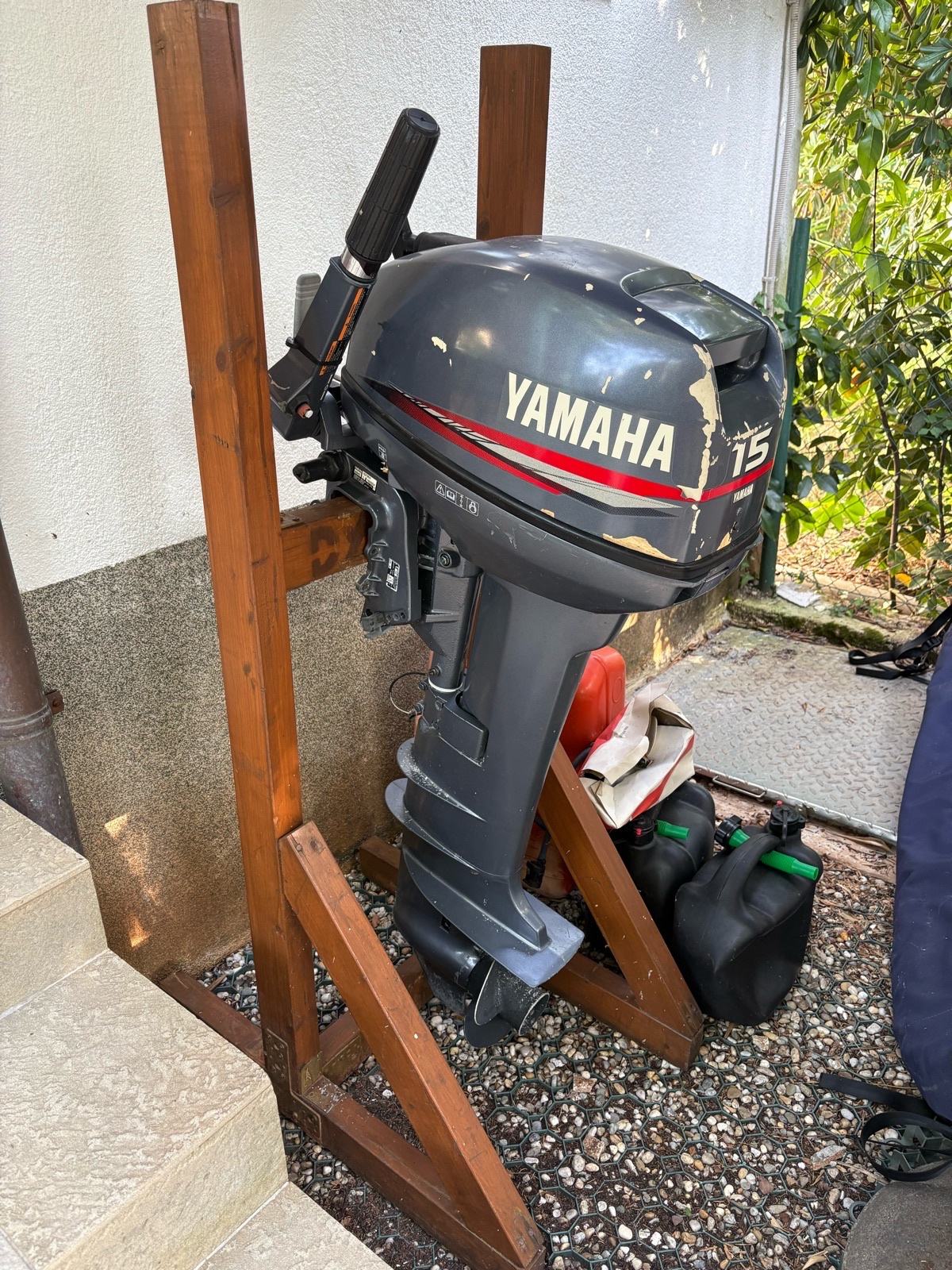 Yamaha 15 ks duga osovina dvotaktni