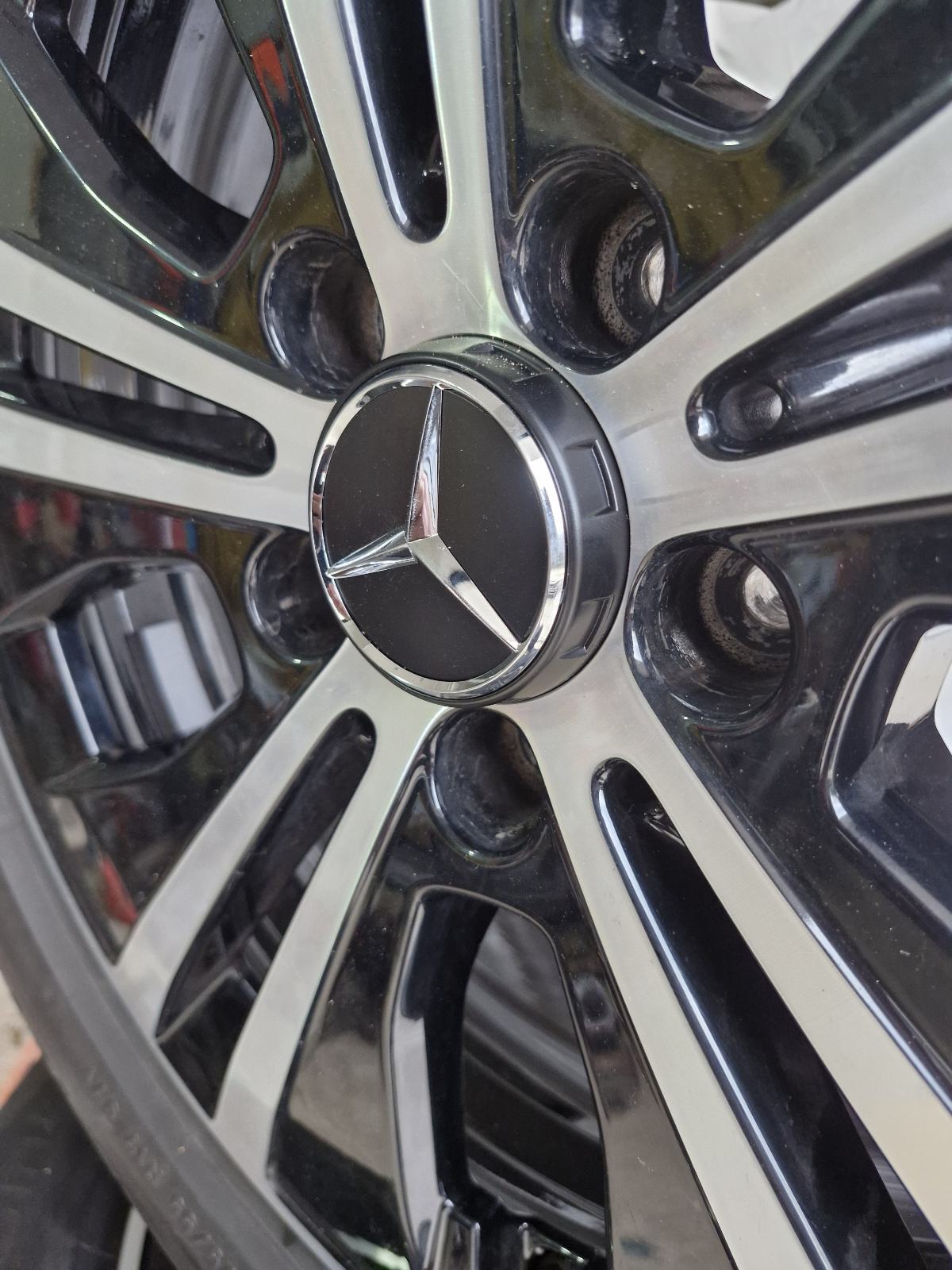 Duboki čepovi za alu felge Mercedes