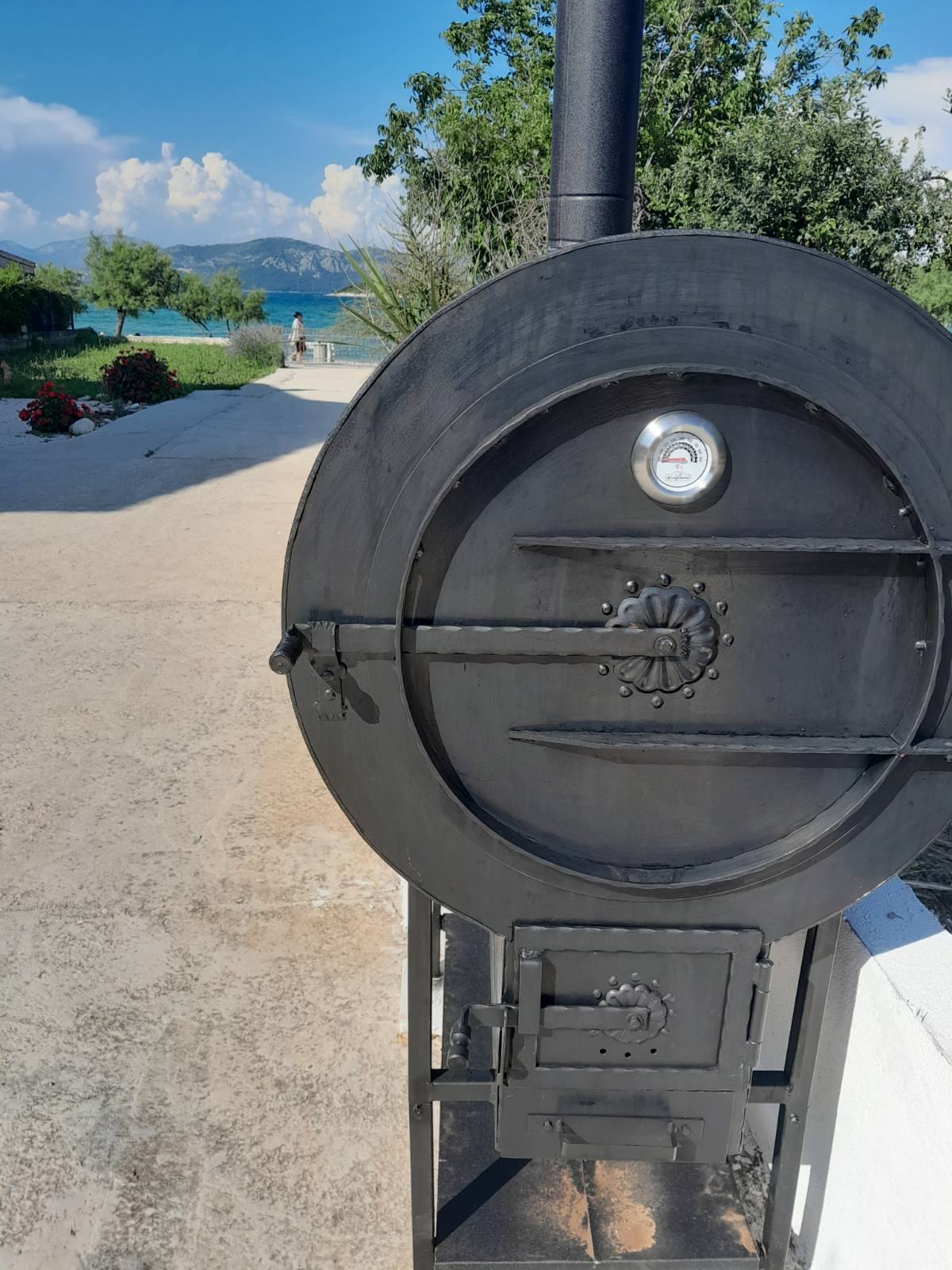 NOVA Vrtna prijenosna krušna peć - pečenjara - bubnjara