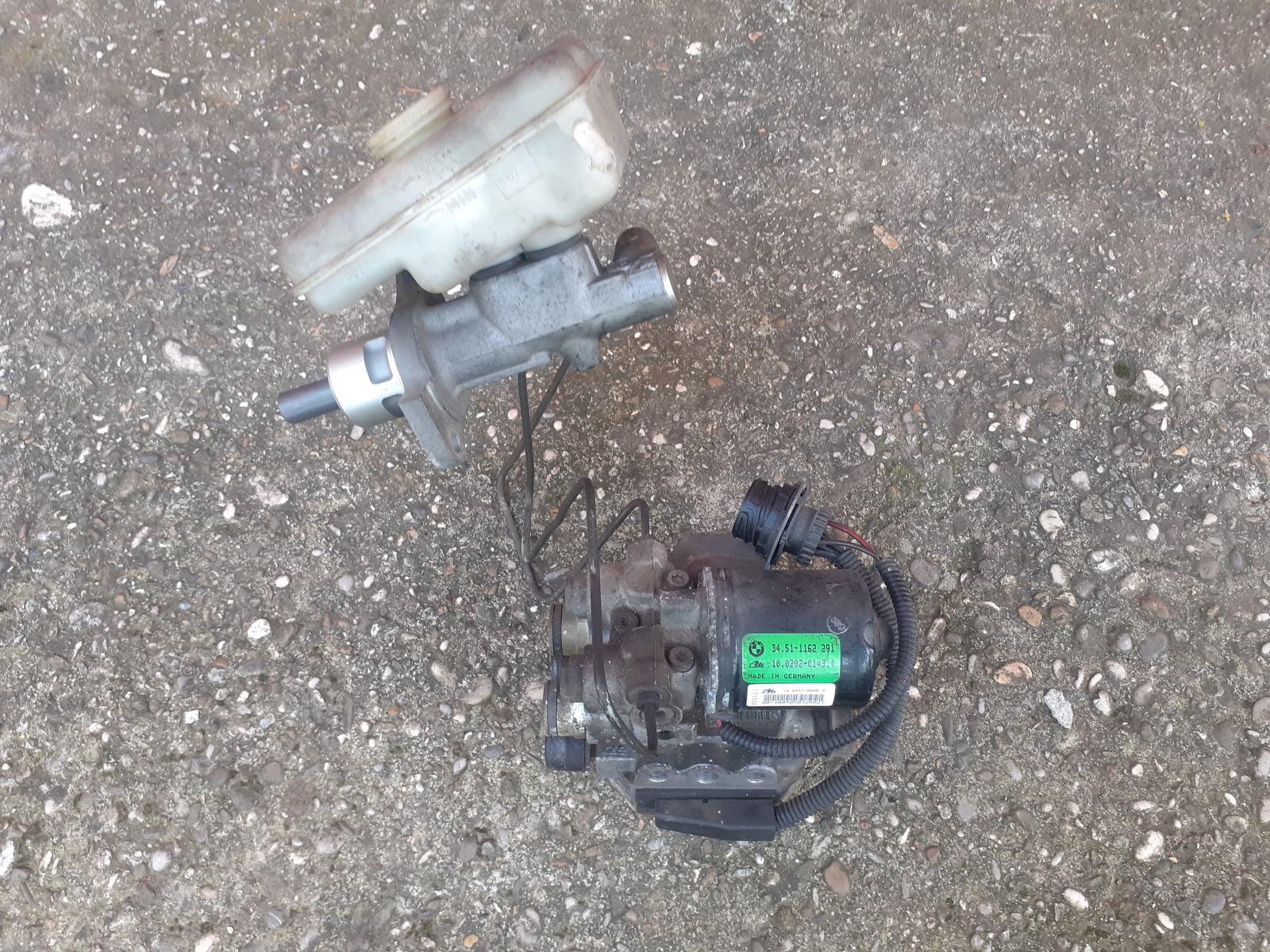 BMW e36 316i m43b16 - ABS pumpa komplet - original