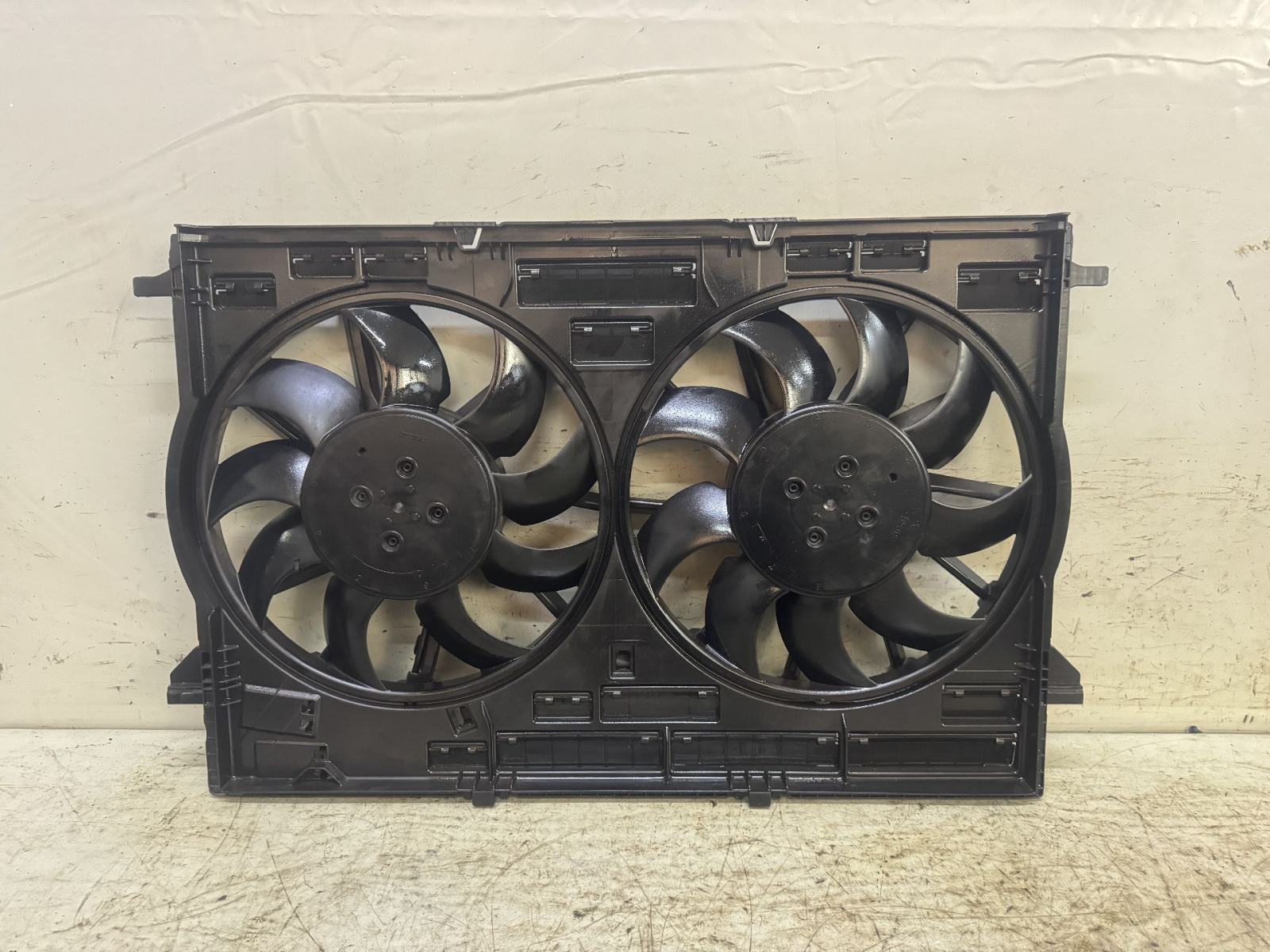 DIJELOVI VENTILATOR AUDI A6 4K > 18- 8W0959455K