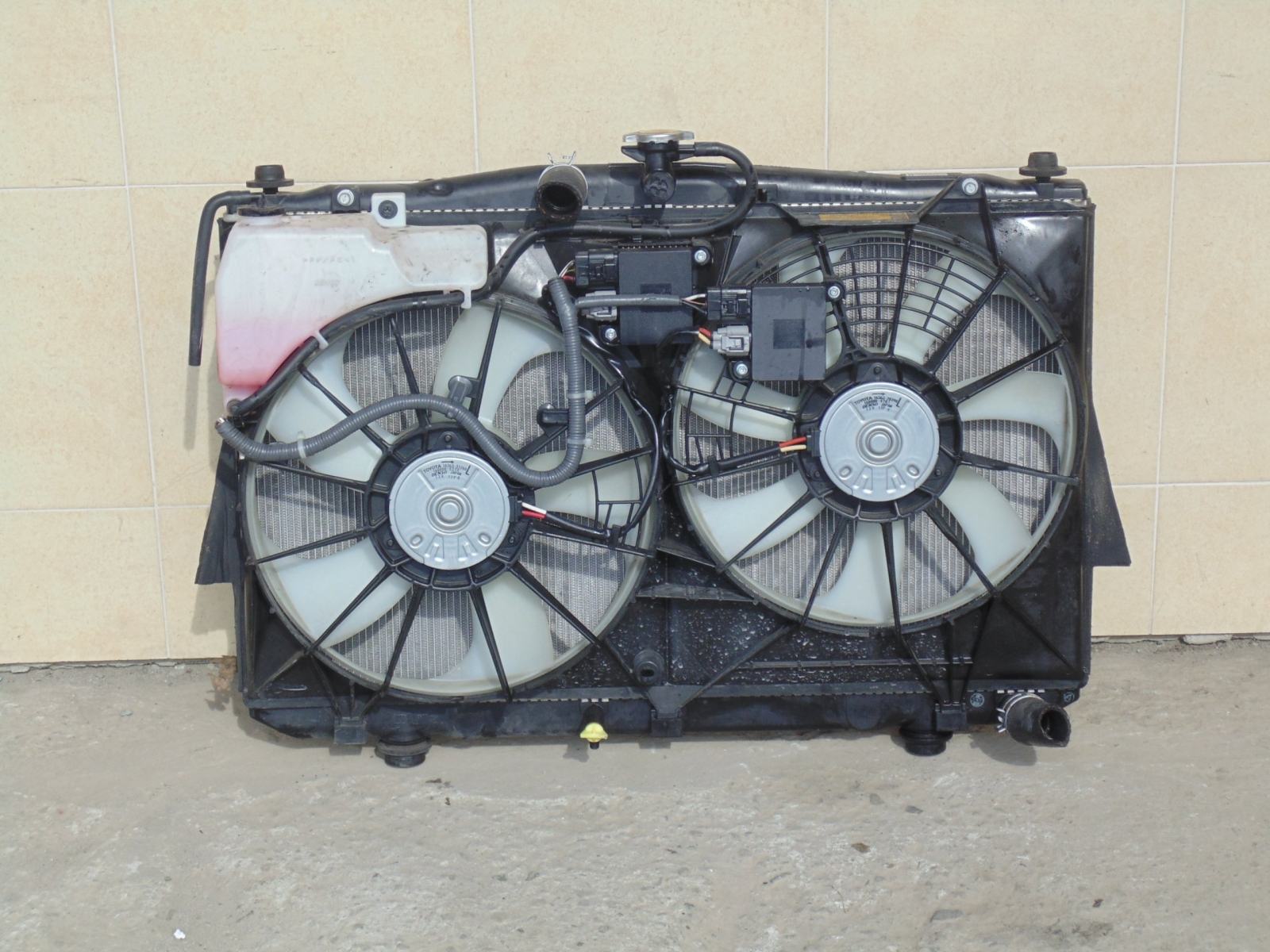 LEXUS RX450 H LIFT 14R - HLADNJAK VENTILATOR
