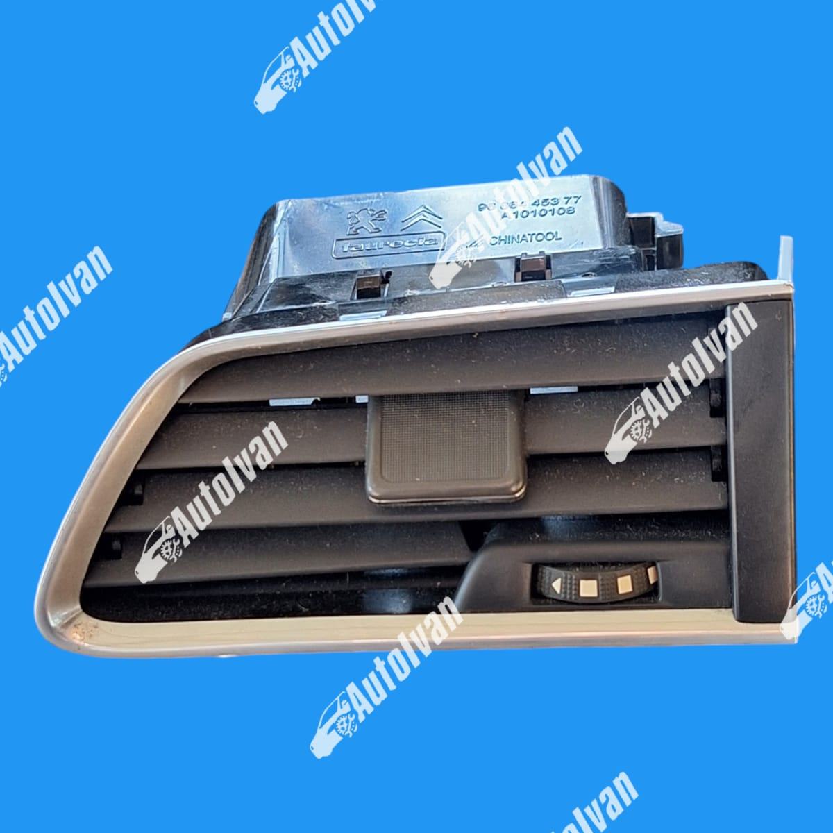 OTVOR VENTILACIJE PEUGEOT 508 9686445377 DESNI