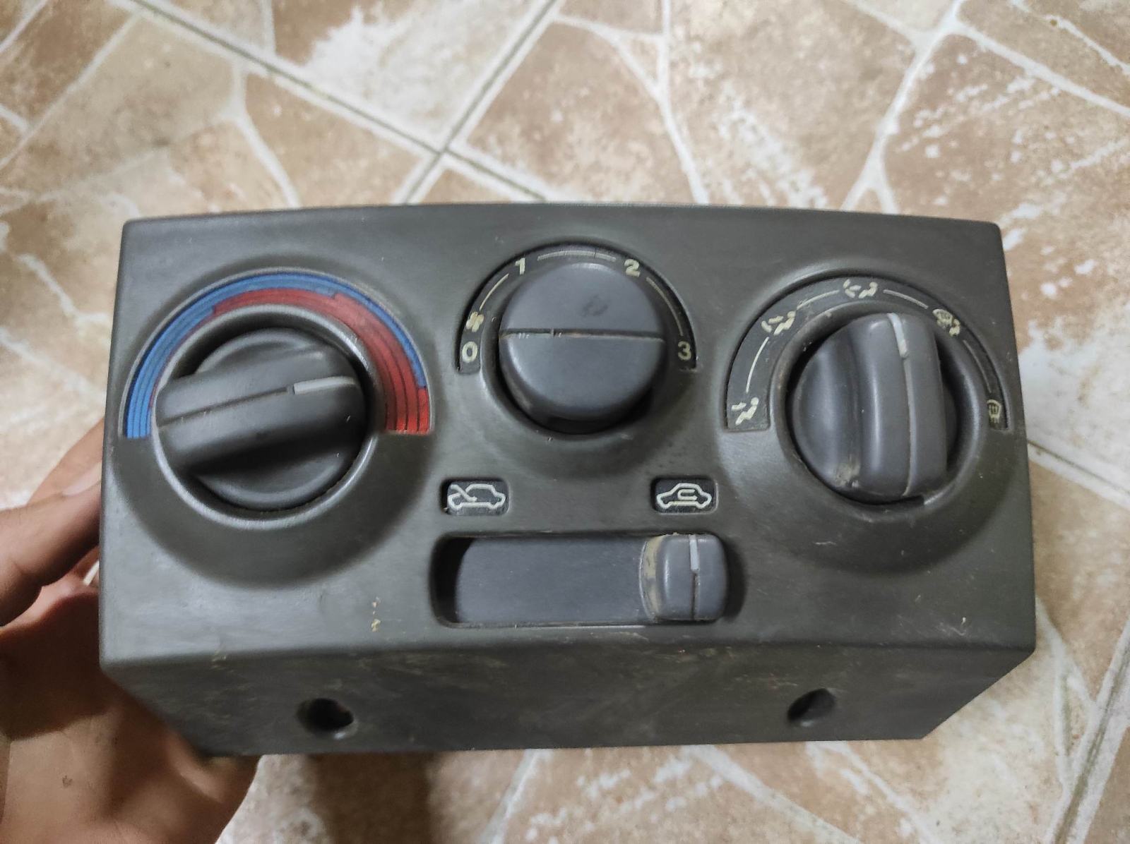 prekidaci ventilacije fiat punto jedinica 95g.