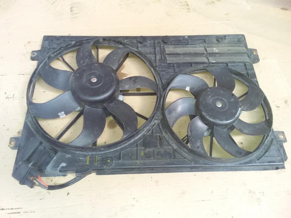 VENTILATOR HLADNJAKA 1K0121207BC 1K0121205AD Volkswagen Tiguan 2011