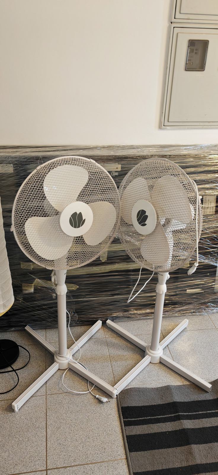 Stojeći ventilator 3 brzine ecg