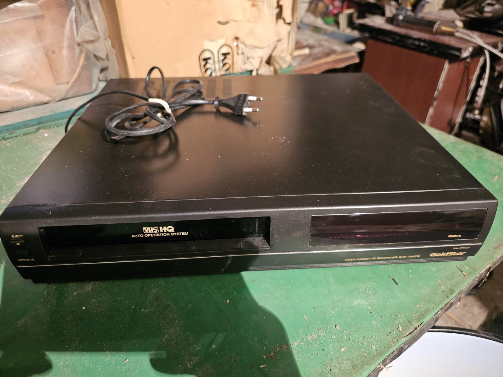 Gold star video cassette recorder