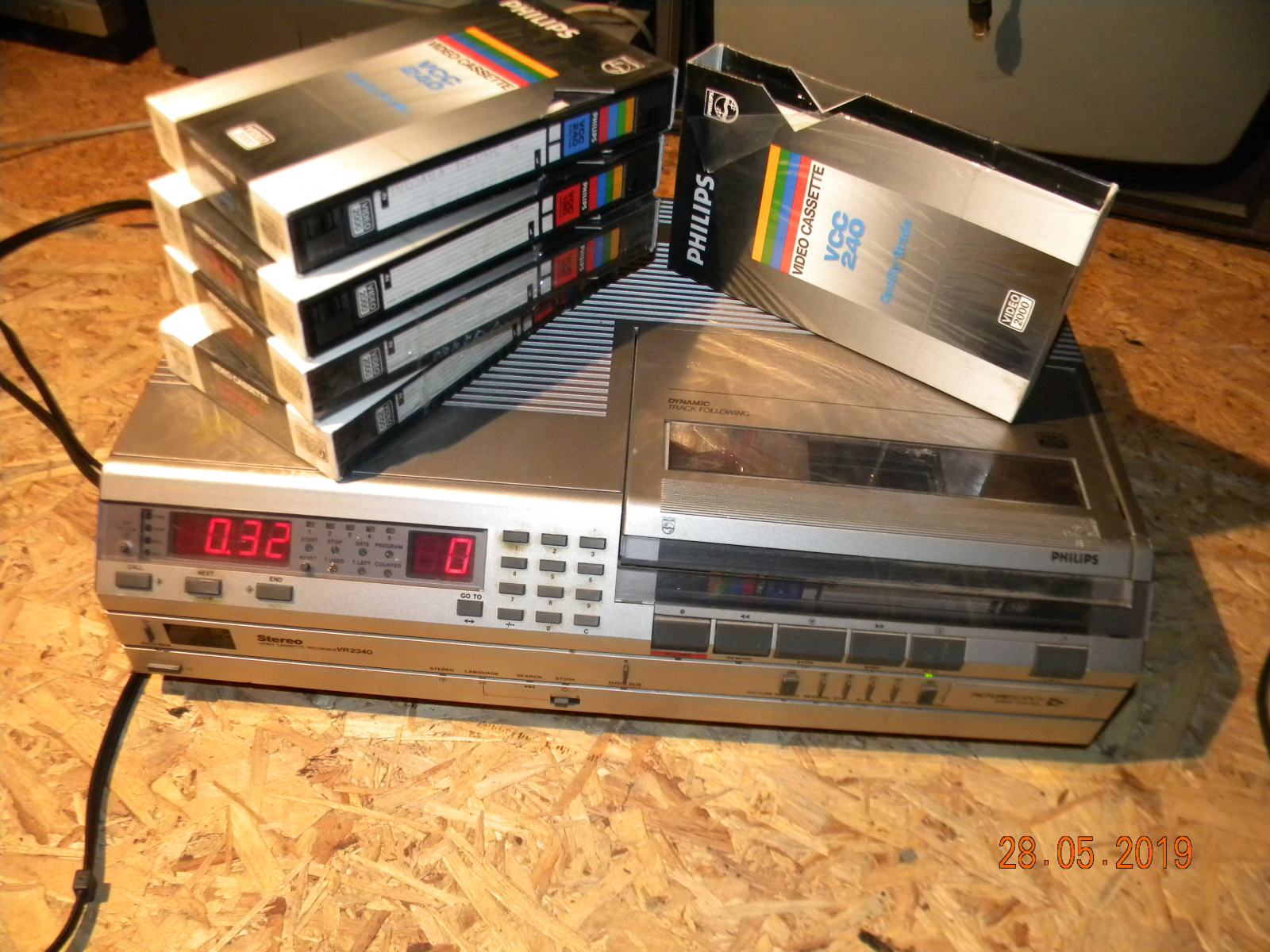 PHILIPS VIDEO 2000 2X4 STEREO