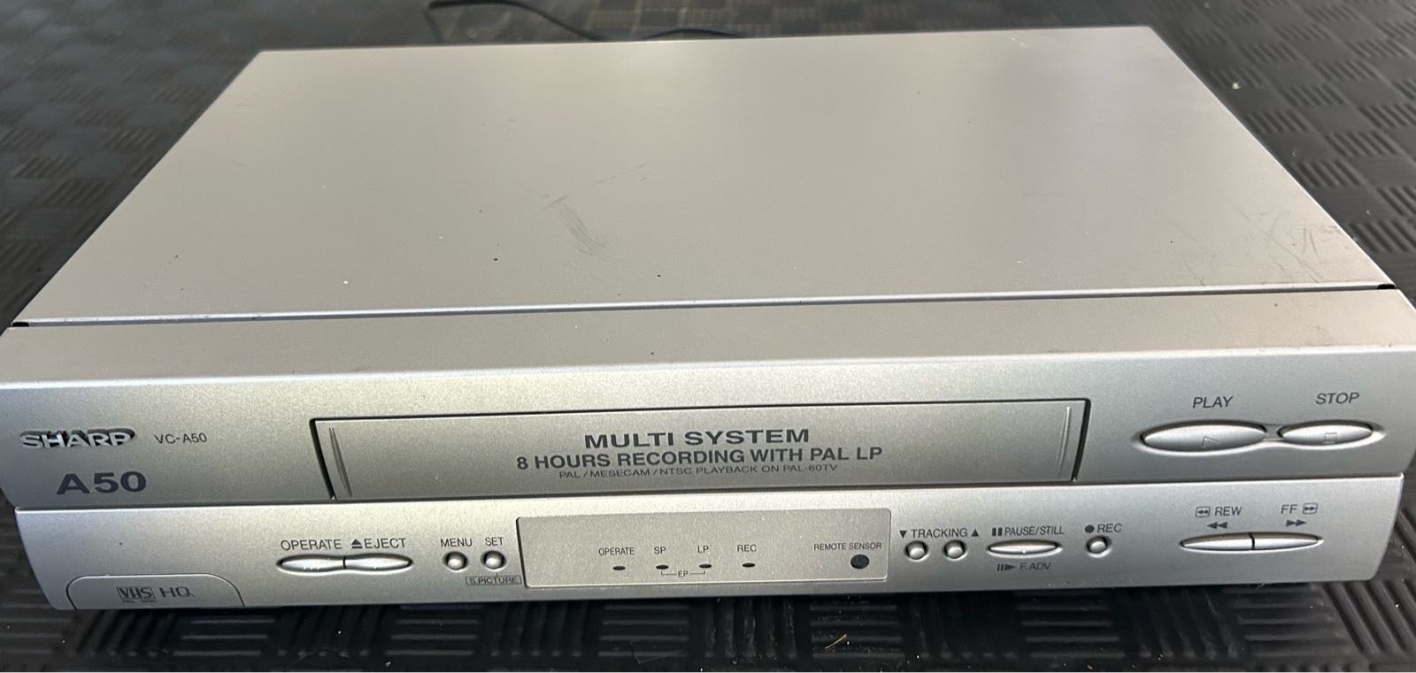 Sharp VHS videorekorder A50