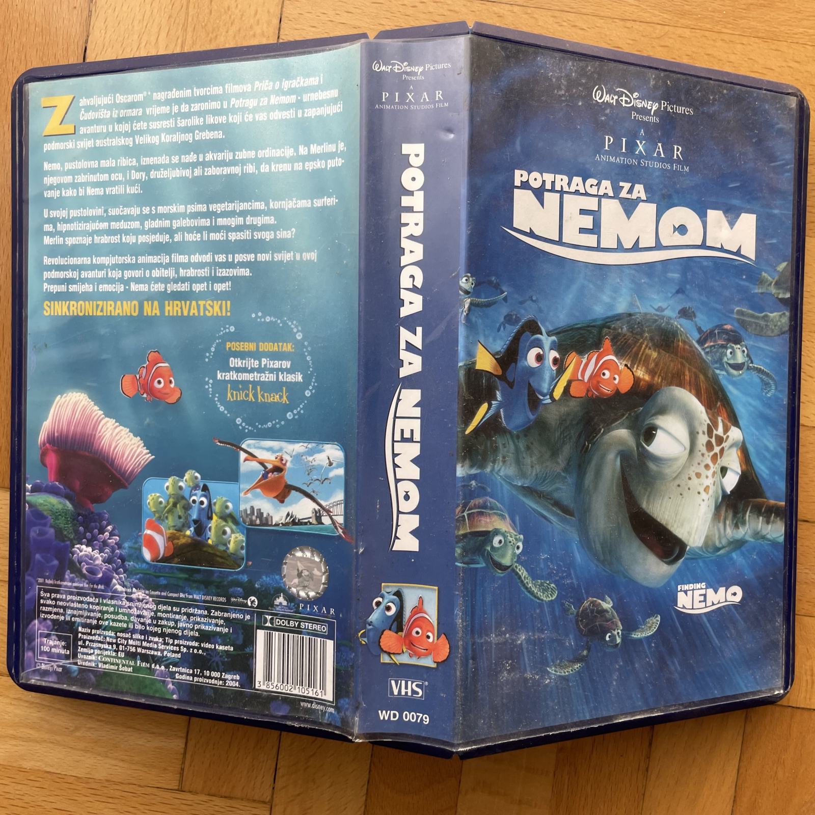 5.Pixar klasik iz 2003.na VHSu: Potraga za Nemom = Finding Nemo +bonus